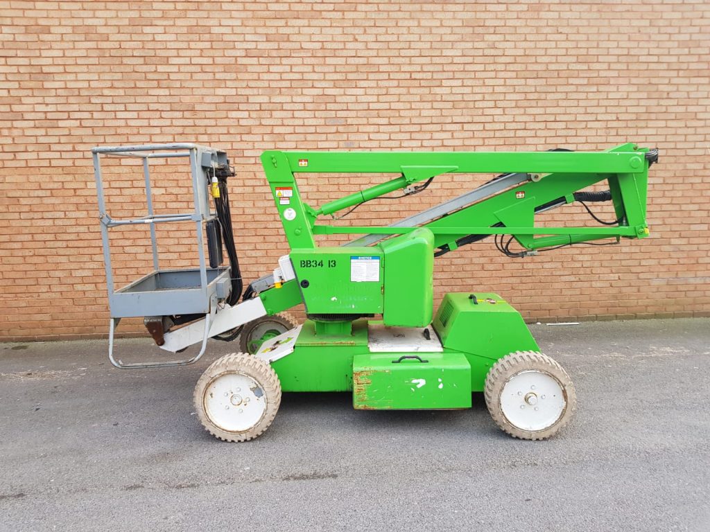 PRE-OWNED Niftylift Height Rider HR12 NDE Self Propelled Boom Lift